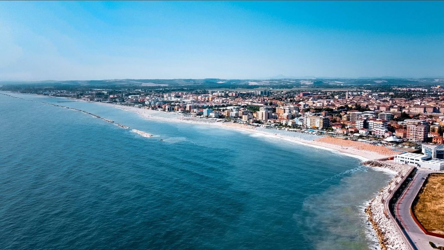 Sassi o sabbia? Le spiagge di Fano - Visit Fano